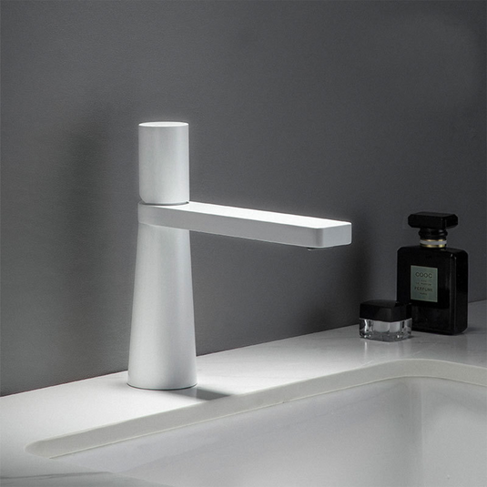 GoldenwarmUK Modern Bathroom Taps Single Lever Waterfall Spray Monobloc
